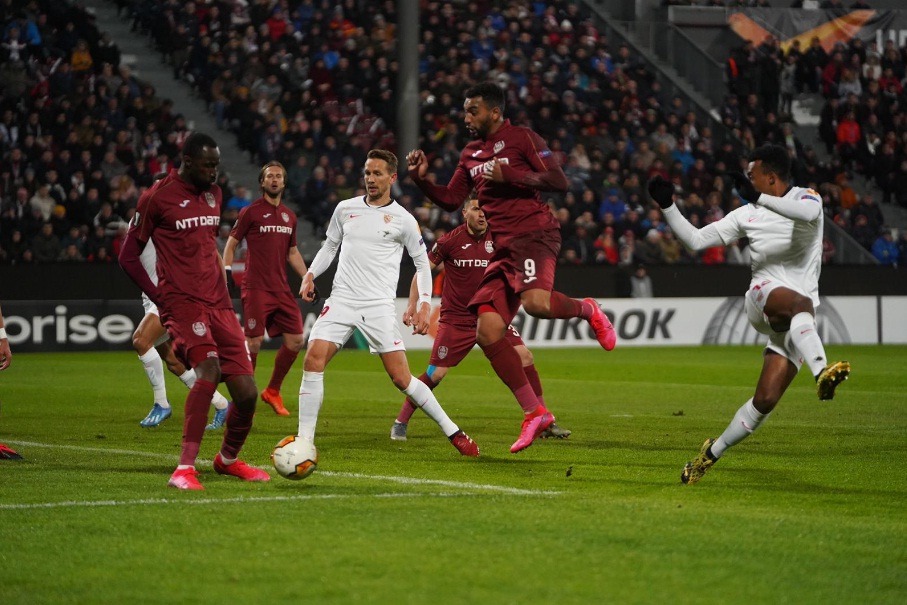 Cine va arbitra meciul Sevilla – CFR Cluj, din Europa League. A condus ...