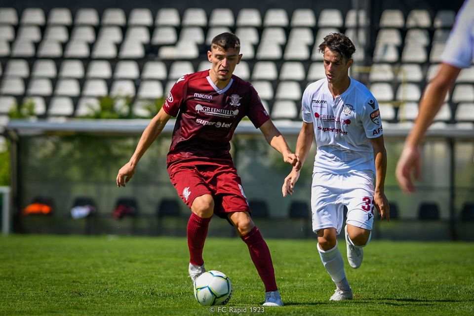 Încă un transfer la Rapid! Ultima achiziție a 'alb-vișiniilor'